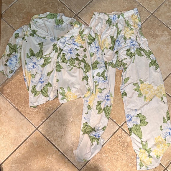 ANNA KAY | Intimates & Sleepwear | Anna Kay Pajama Set | Poshmark
